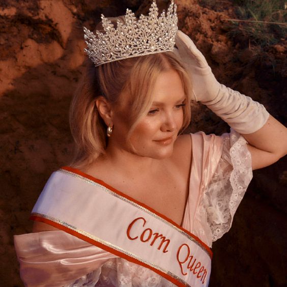 Hailey Whitters Tickets - Concert Tour Dates