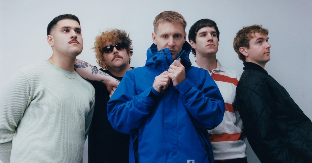 Militarie Gun with Death Lens, MILLY | Z2 Entertainment