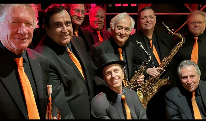 Walt Johnsons Frank Sinatra Tribute | Discover Los Angeles